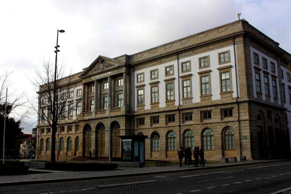 Home - Jornal Universitário do Porto