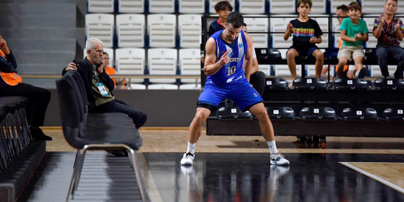 Home - Jornal Universitário do Porto